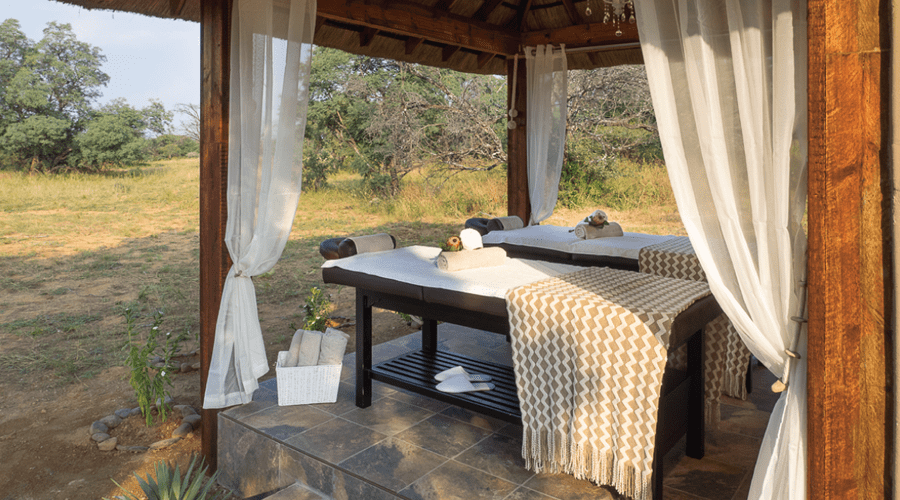 South African bush spas; luxurious pampering; unique treatments; view ...