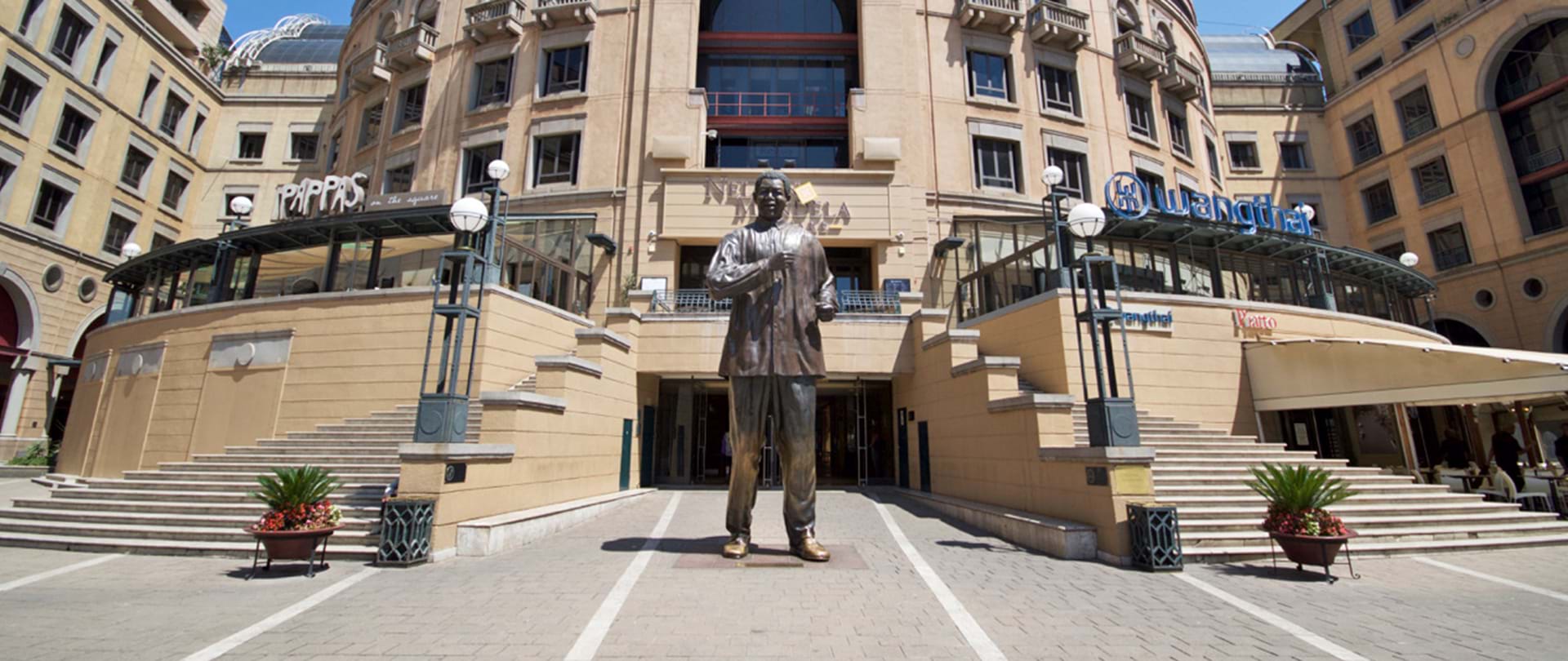 Nelson Mandela Square – an urban tribute to a universal icon ...