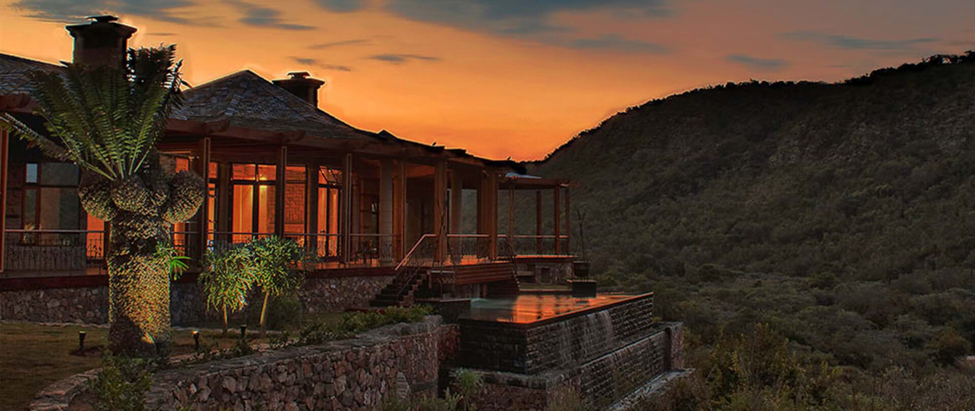 Bela-Bela and its Relaxing Hot Springs | Waterberg mountains (GL)