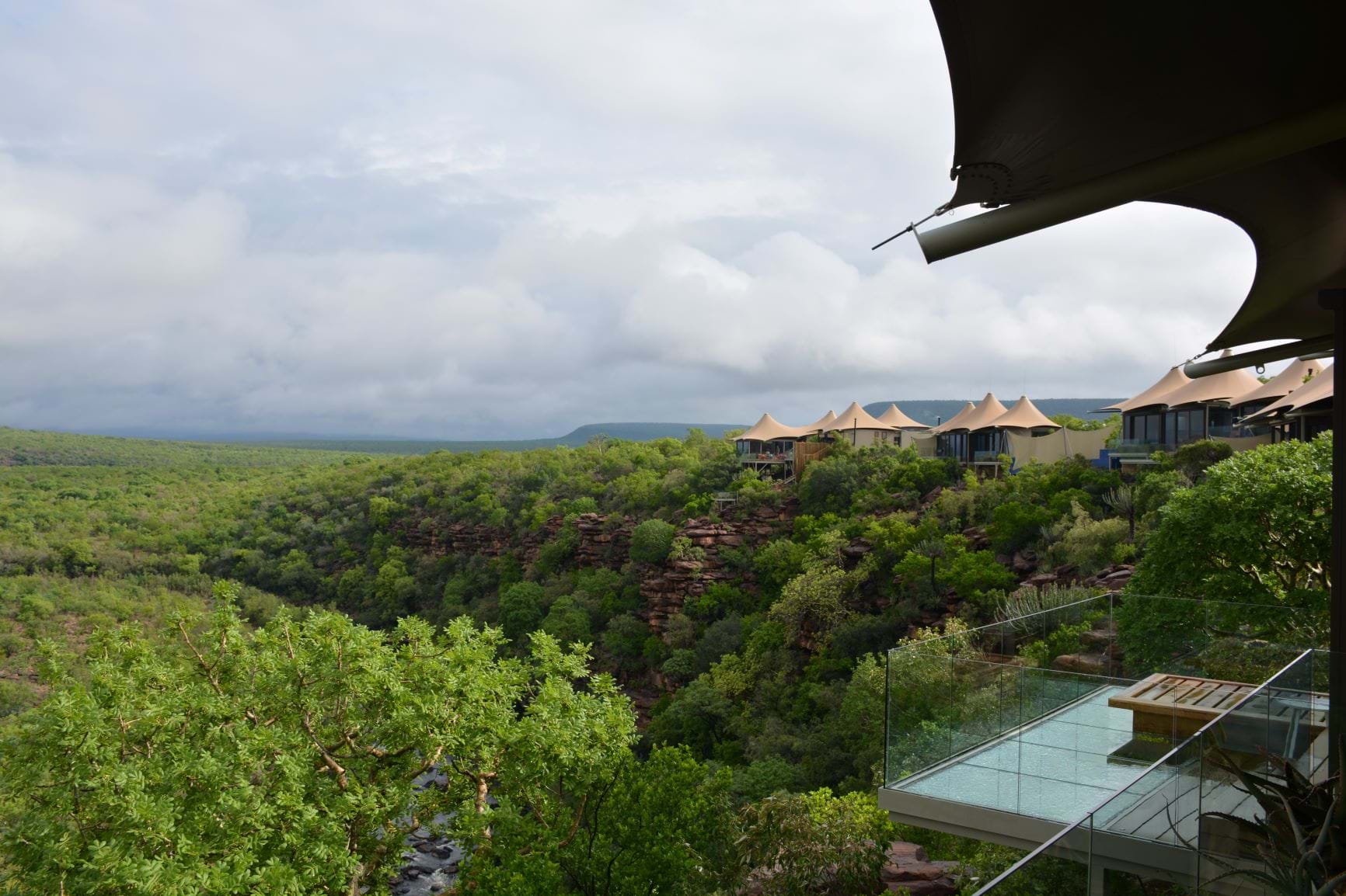 Noka Camp is een luxe accommodatie in Lapalala Wilderness Reserve (NL)