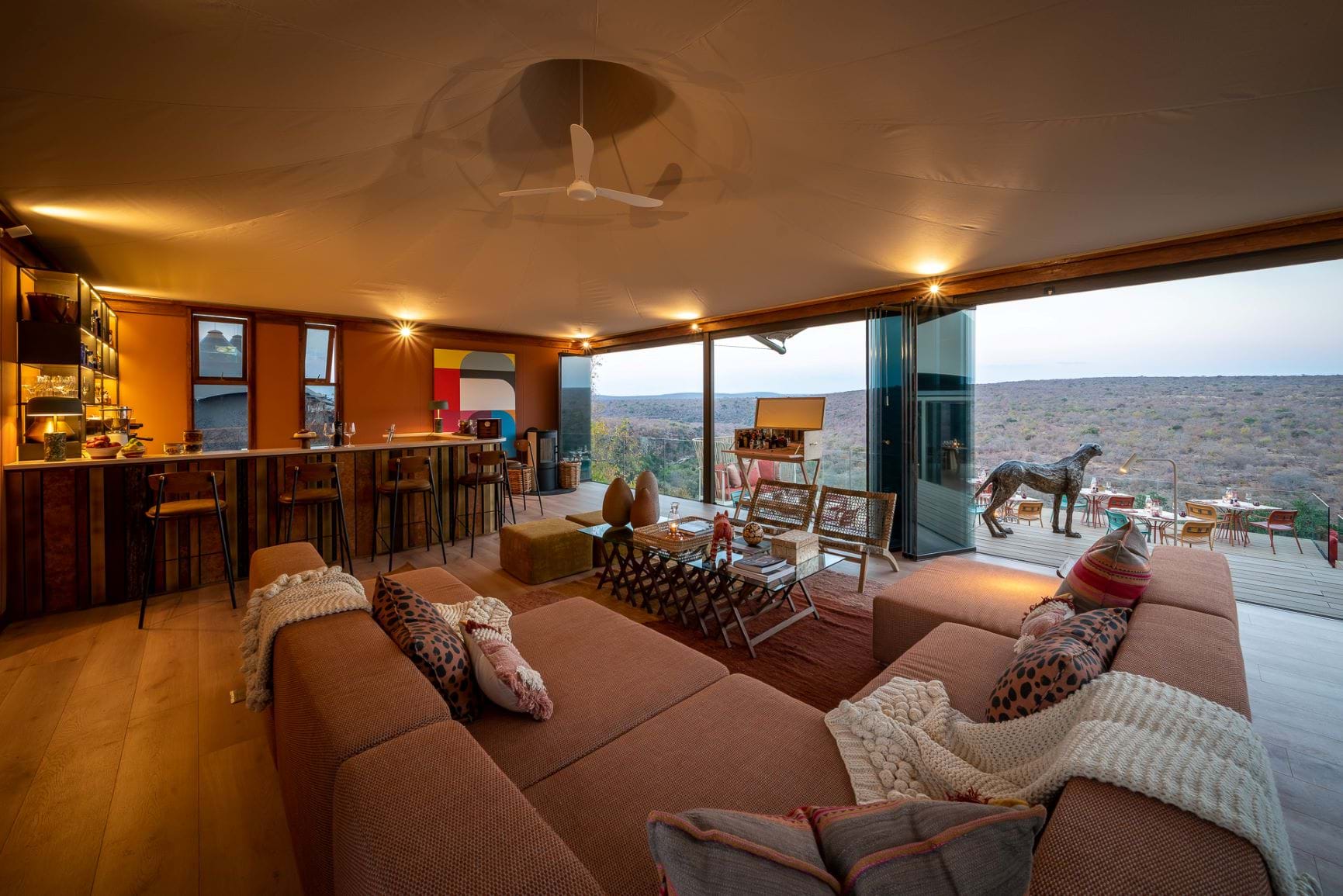 Noka Camp is een luxe accommodatie in Lapalala Wilderness Reserve (NL)